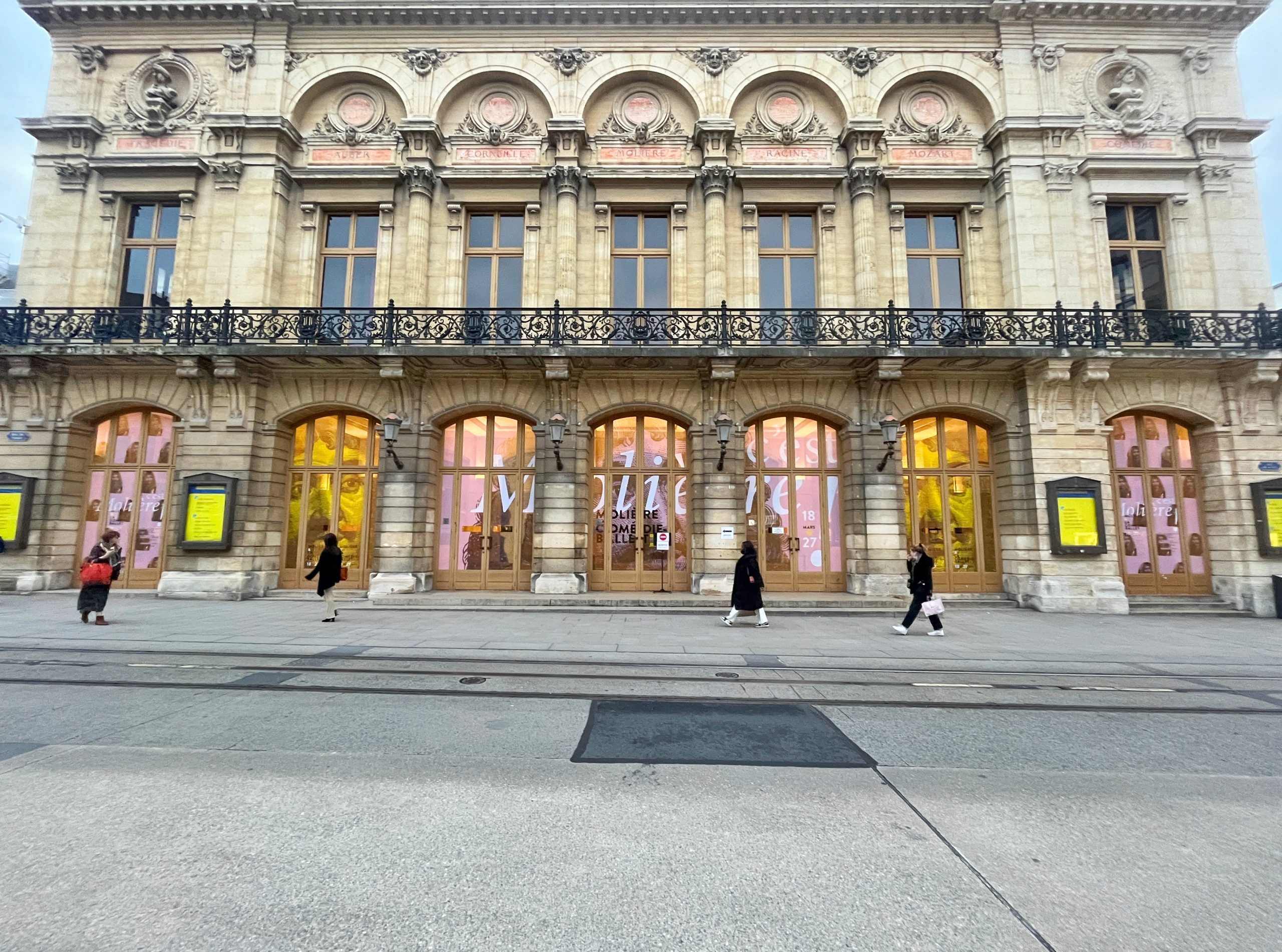 VITROPHANIES – L’OPÉRA DE REIMS - Reims Publicité